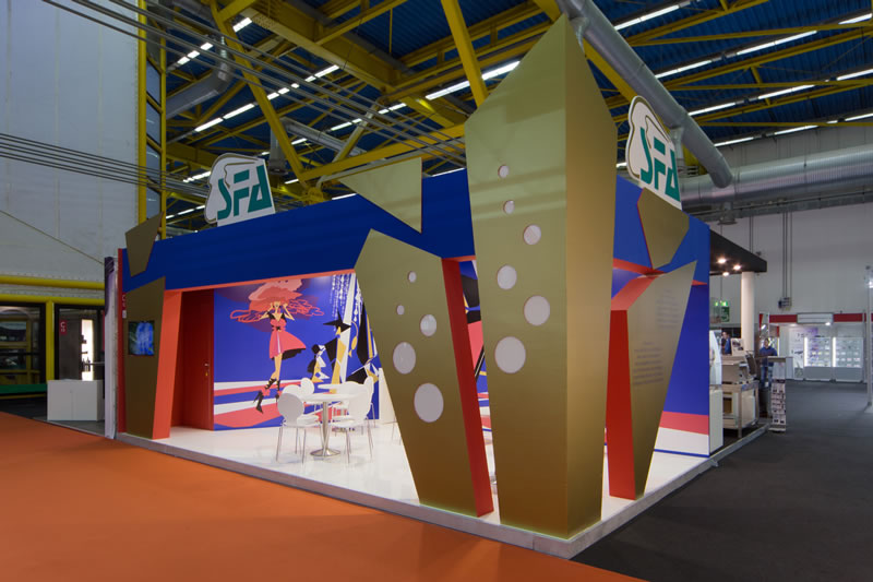 Staff srl - design and produce custom stand