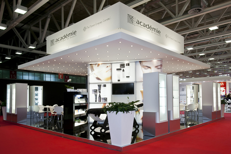 Staff srl - design and produce custom stand
